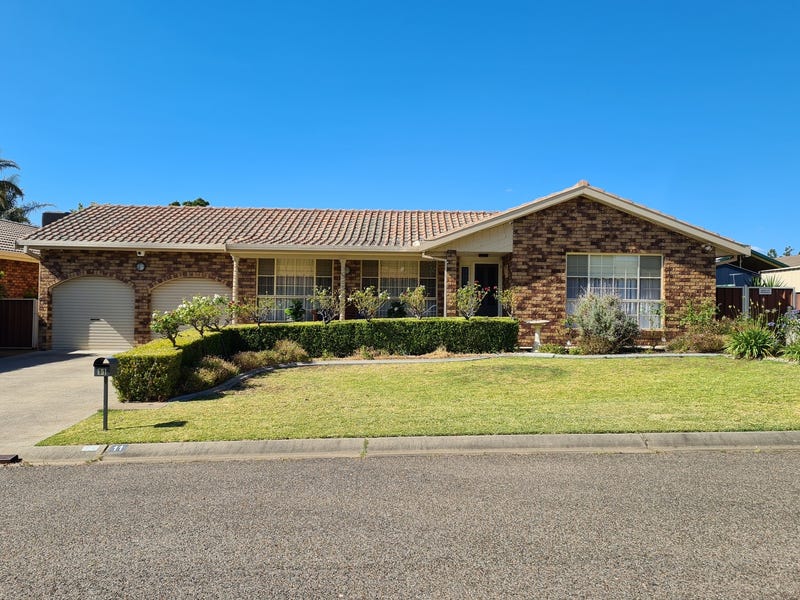 11 Noonga Crescent, Tamworth, NSW 2340 - Property Details