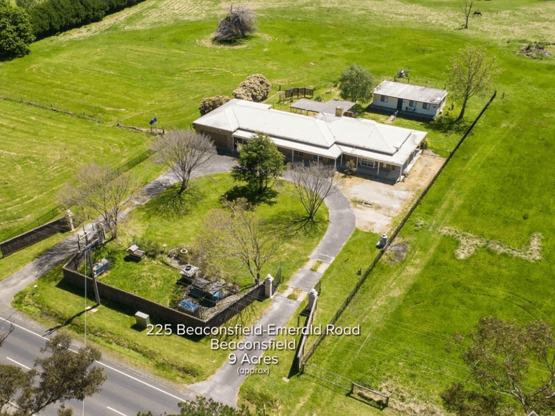 225 BEACONSFIELD-EMERALD ROAD, Beaconsfield, Vic 3807 - House for Sale ...