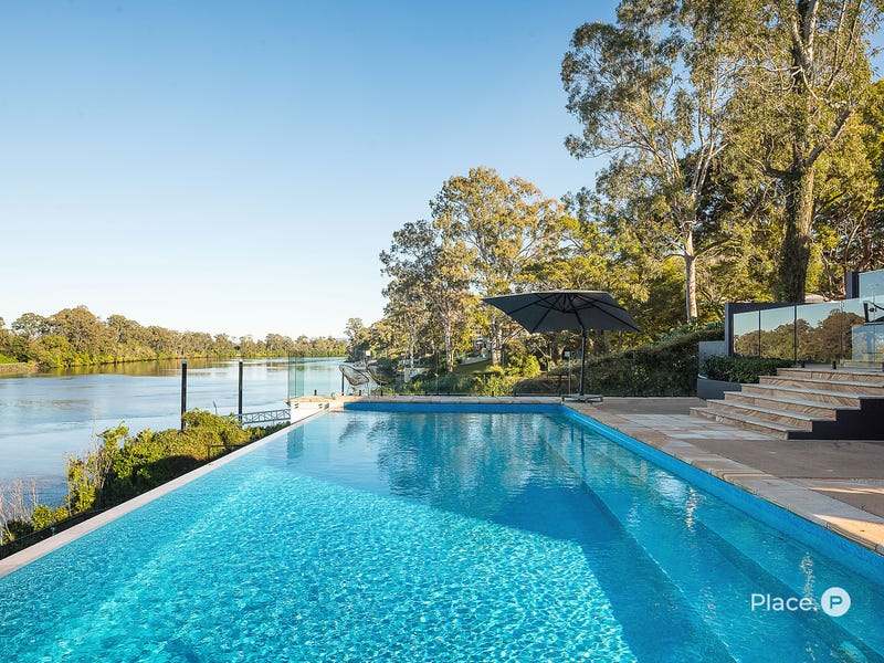 104 Rome Street South, Yeronga, Qld 4104 - Property Details