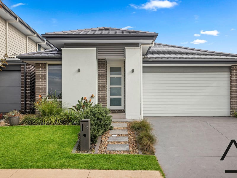 100 Molnar Circuit, Oran Park, NSW 2570 - realestate.com.au