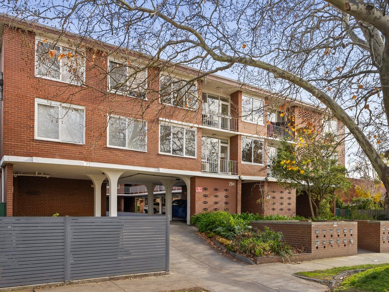 1/294 Nicholson Street, Seddon, Vic 3011 - Property Details