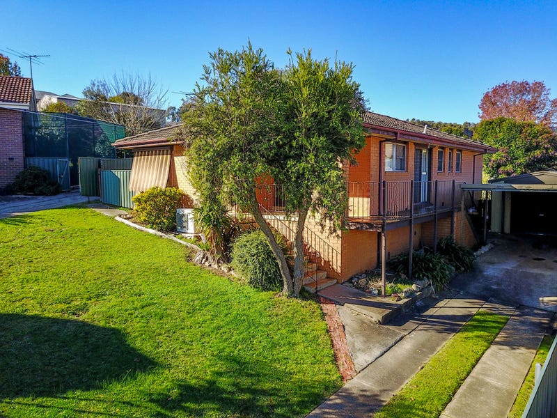 10 Hillside Court, Myrtleford, VIC 3737 - realestate.com.au