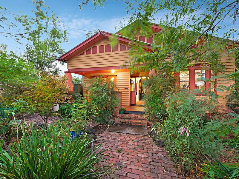 8 Kennedy Street, Fairfield, Vic 3078 - Property Details