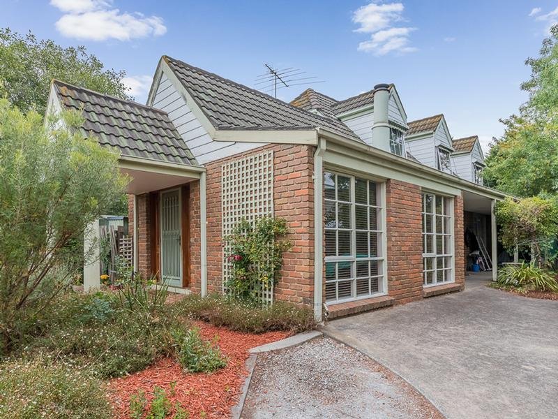 11 Amelia Close, Beaconsfield, Vic 3807 - Property Details