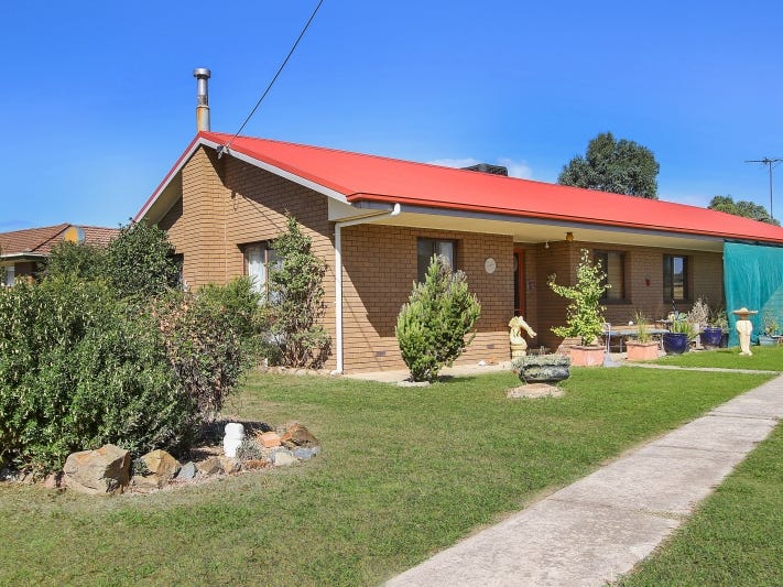 3 Dickson Court, Chiltern, Vic 3683 - Property Details