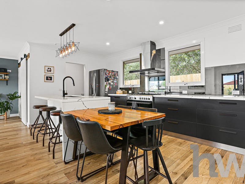 5 Looker Street, Lara, VIC 3212 - realestate.com.au