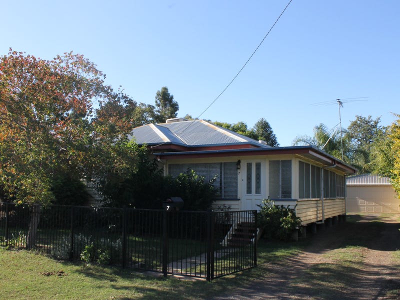 7 Thorley Street, Dalby, Qld 4405 - Property Details