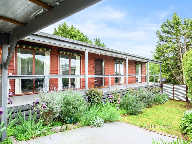 108 Church Street, Learmonth, VIC 3352 - realestate.com.au