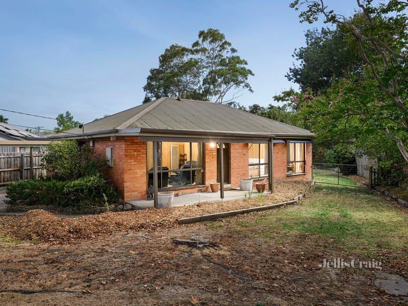 57 Cardigan Road, Mooroolbark, Vic 3138 - Property Details