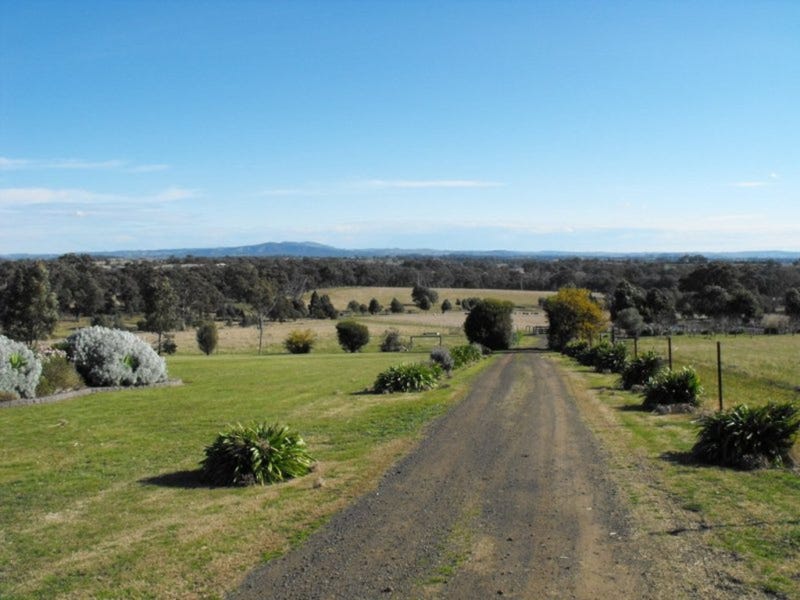 690 Sugarloaf Creek Road, Broadford, Vic 3658 - Property Details
