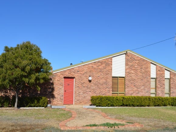 81 Wrigley Street, Gilgandra, NSW 2827 - realestate.com.au