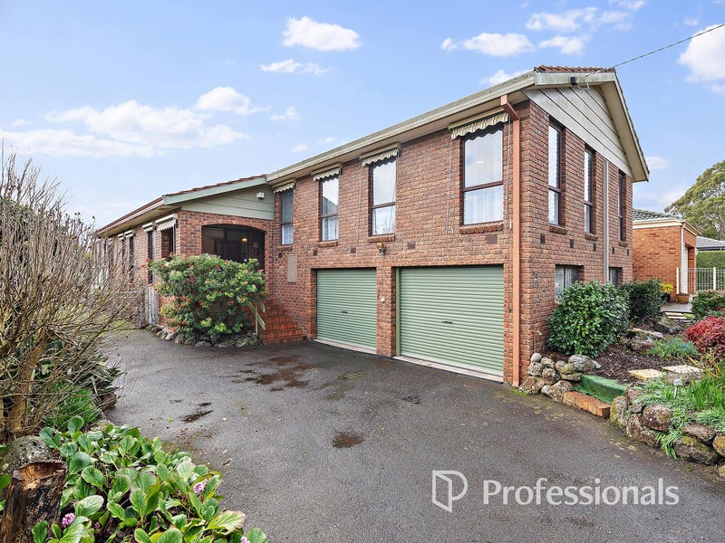 17 Ingram Road, Coldstream, Vic 3770 - Property Details