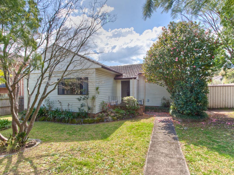 8 Hall Road, Hornsby, NSW 2077 - realestate.com.au