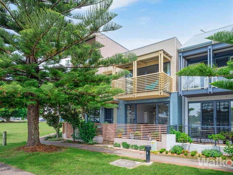 1/122 The Lane, Wickham, NSW 2293 - Property Details