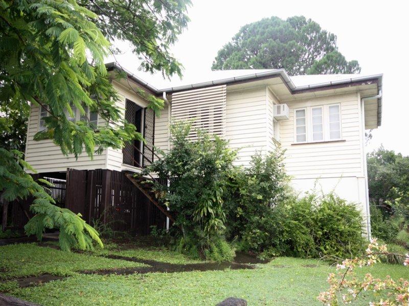 18 Leeds St, Rocklea, Qld 4106 - Property Details