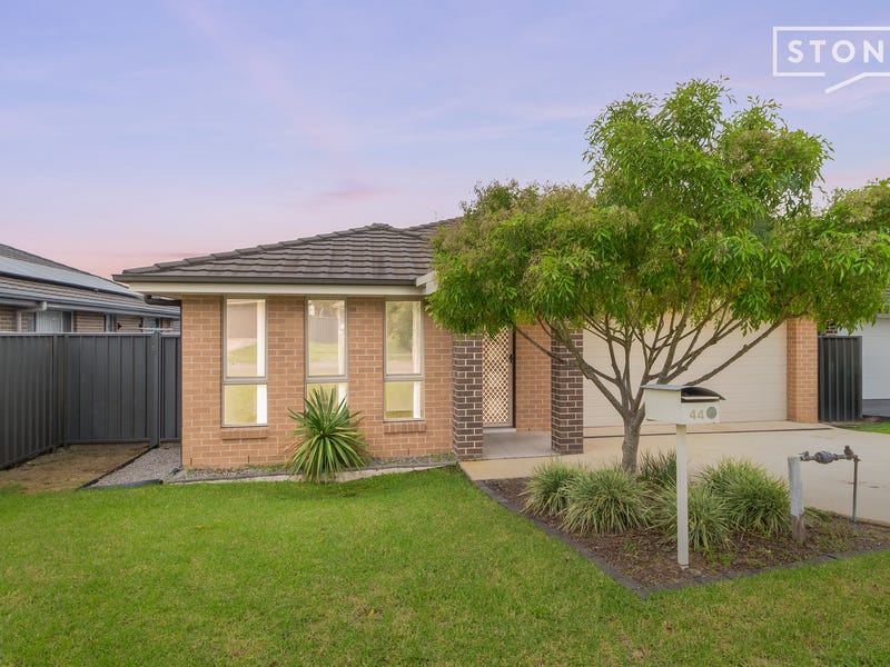 44 Melbourne Road, Wadalba, NSW 2259 - Property Details