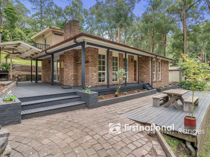 4 Ronald Avenue, Selby, VIC 3159 - realestate.com.au