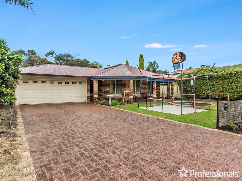 18 Huxtable Terrace, Baldivis, WA 6171 - Property Details