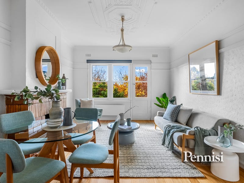 6/125 Mooltan Street, Travancore, Vic 3032 - Property Details