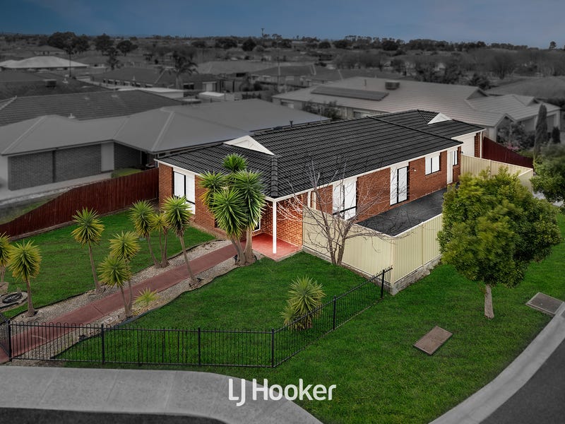 6 Venus Place, Cranbourne, Vic 3977 - Property Details