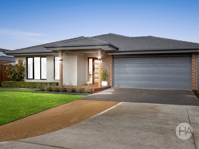 8 Noah Way, Somerville, Vic 3912 - Property Details