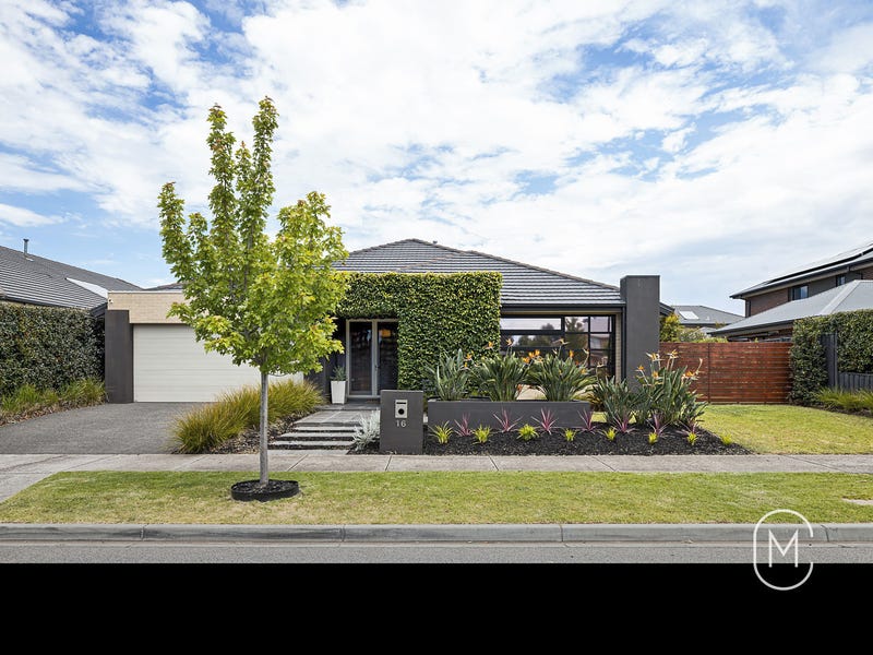16 Barrett Place, Doreen, VIC 3754 - realestate.com.au