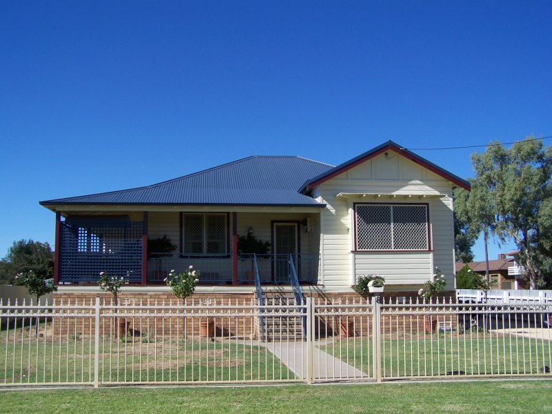 8 Fitzroy Street, Narrabri, NSW 2390 - Property Details