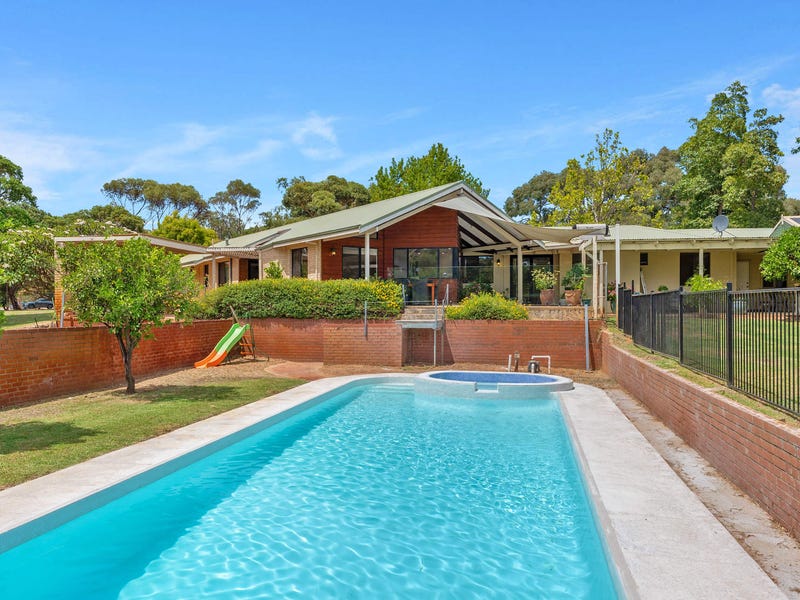 7 Baker Street, Hazelmere, WA 6055 - Property Details