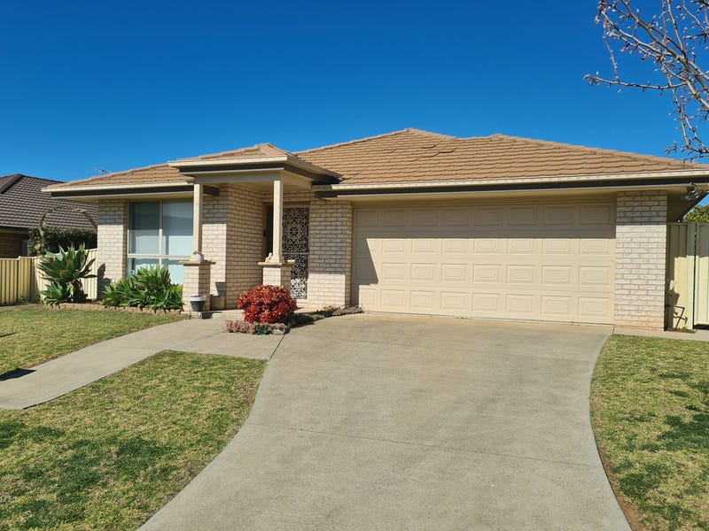 16 Falcon Drive, Tamworth, NSW 2340 - Property Details