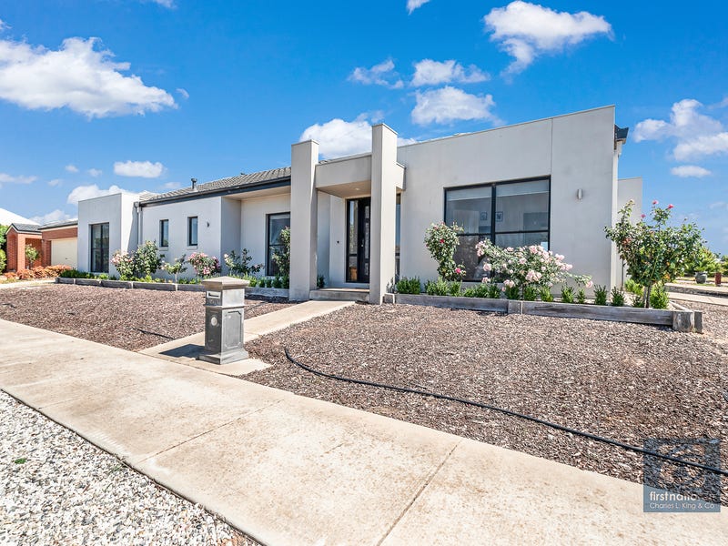 2 Coulson Place, Echuca, Vic 3564 - Property Details