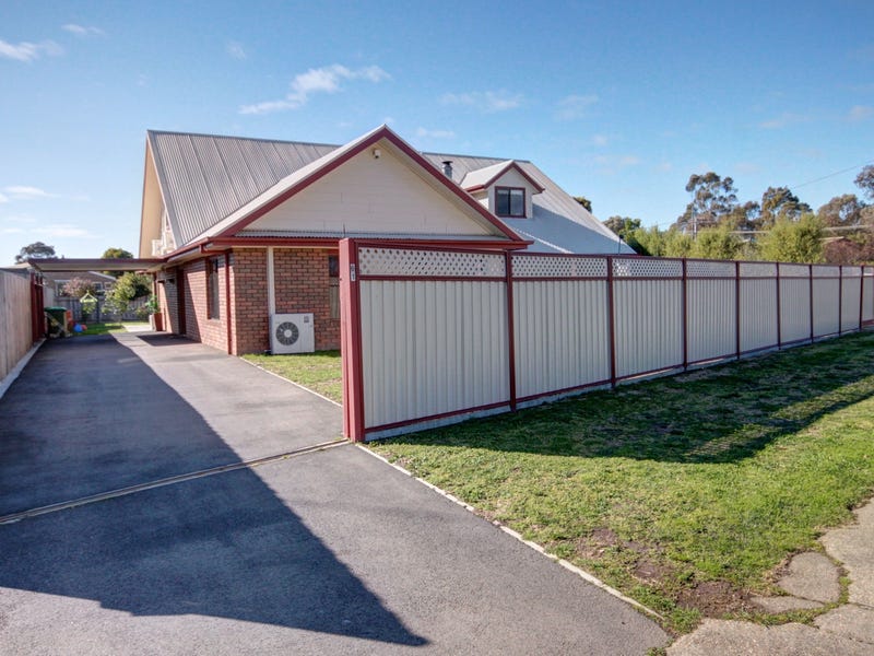 61 Calvert Street, Bairnsdale, VIC 3875 - realestate.com.au
