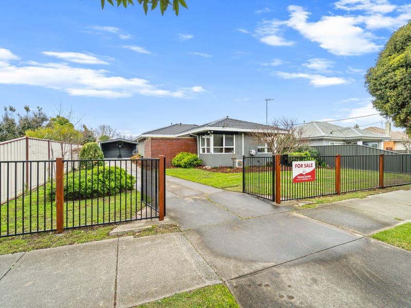 124 Lansdowne Street, Sale, Vic 3850 - Property Details
