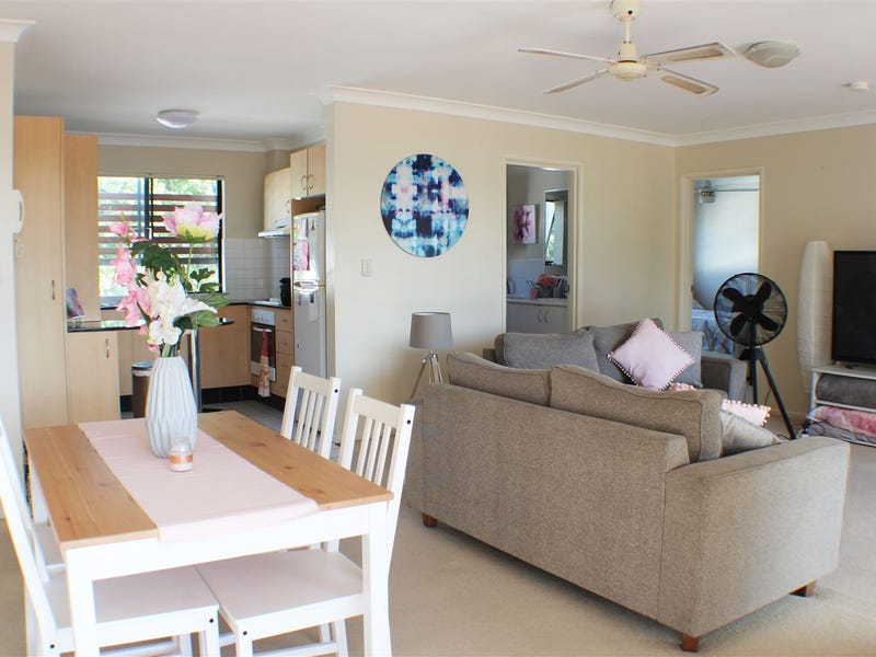 8/31 Middle Street, Labrador, Qld 4215 - Property Details