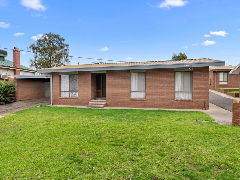 1/33 Hayes Street, Ironbark, VIC 3550 - realestate.com.au