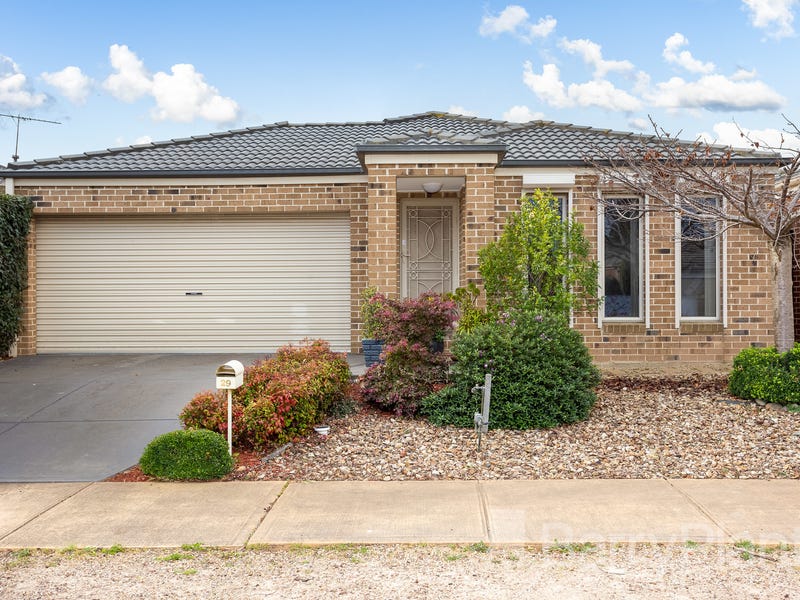 29 Vicky Court, Point Cook, VIC 3030 - realestate.com.au