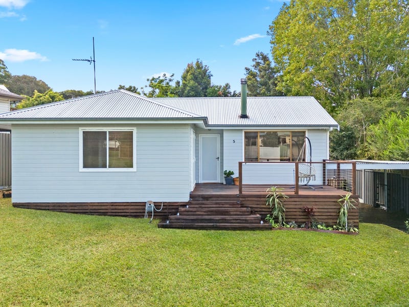 5 Cary Crescent, Springfield, NSW 2250 - Property Details