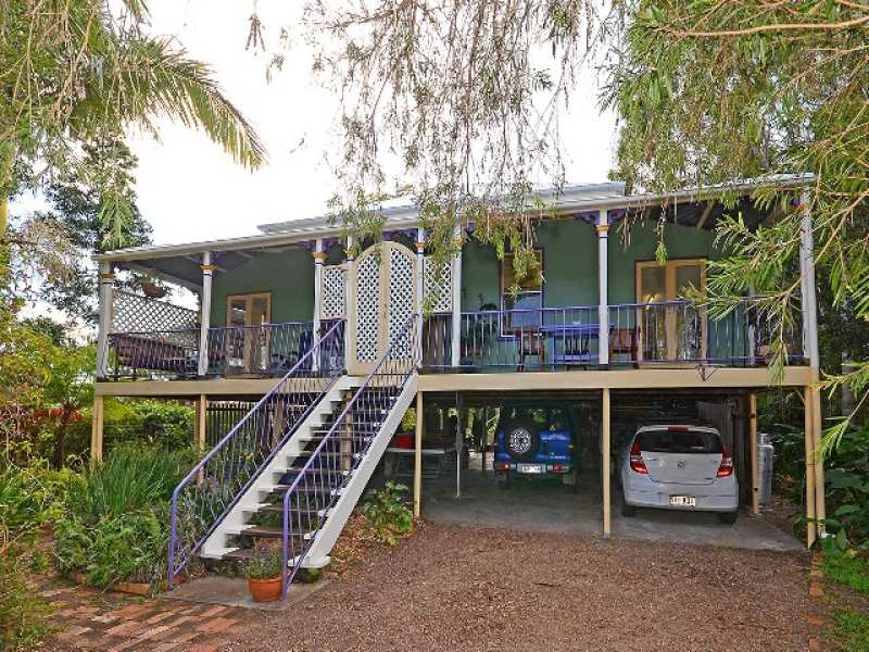 7 Hunter Street, Torbanlea, Qld 4662 - Property Details