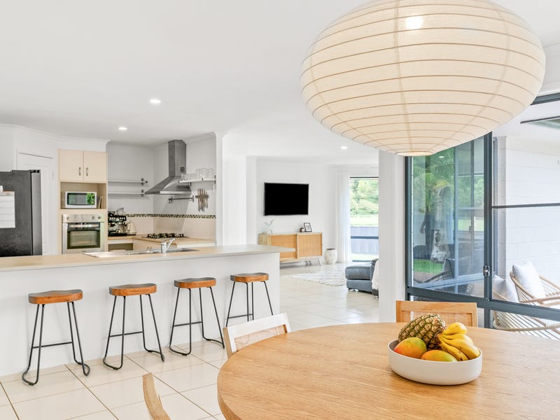 72 Newcastle Drive, Pottsville, NSW 2489 - realestate.com.au