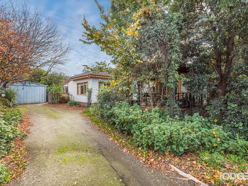35 Pearcedale Road, Pearcedale, Vic 3912 - Property Details
