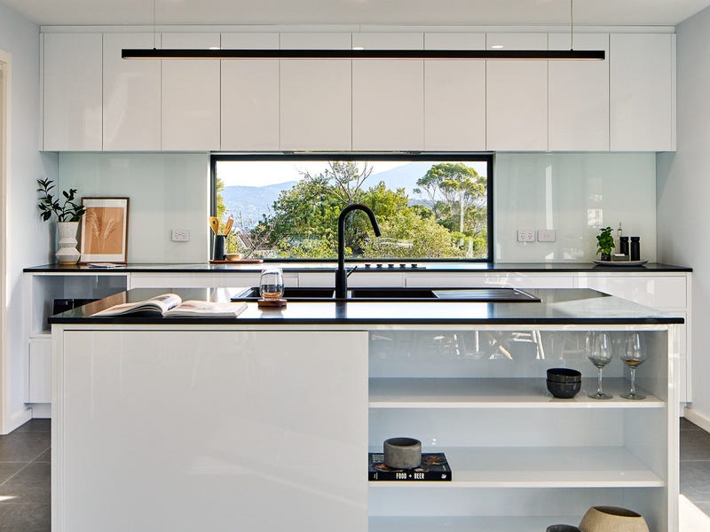 2/194 Cambridge Road, Warrane, Tas 7018 - Property Details