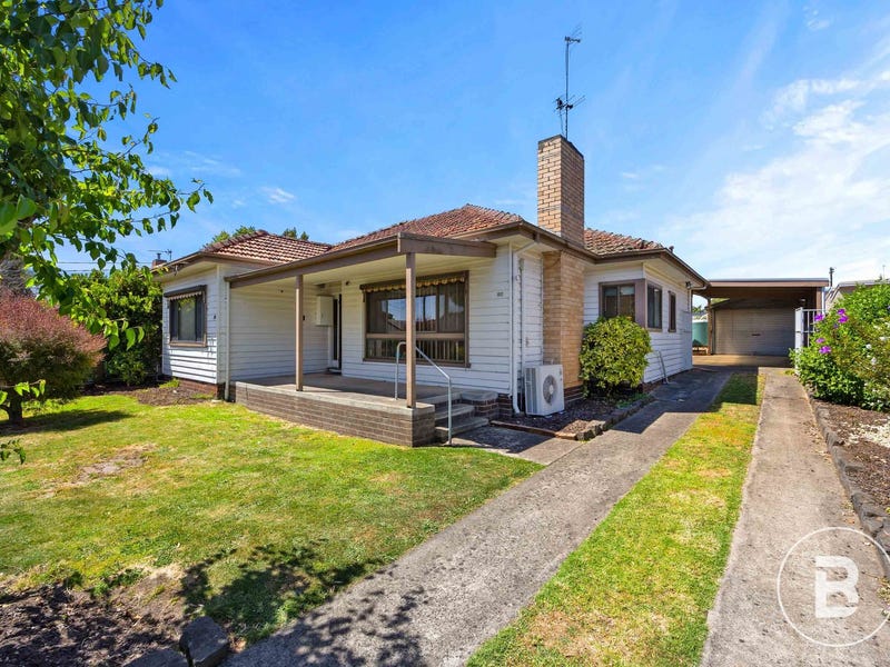 30 Dover Street, Wendouree, VIC 3355 - realestate.com.au