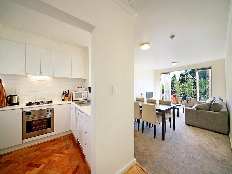 14/53 Grange Road, Toorak, Vic 3142 - Property Details