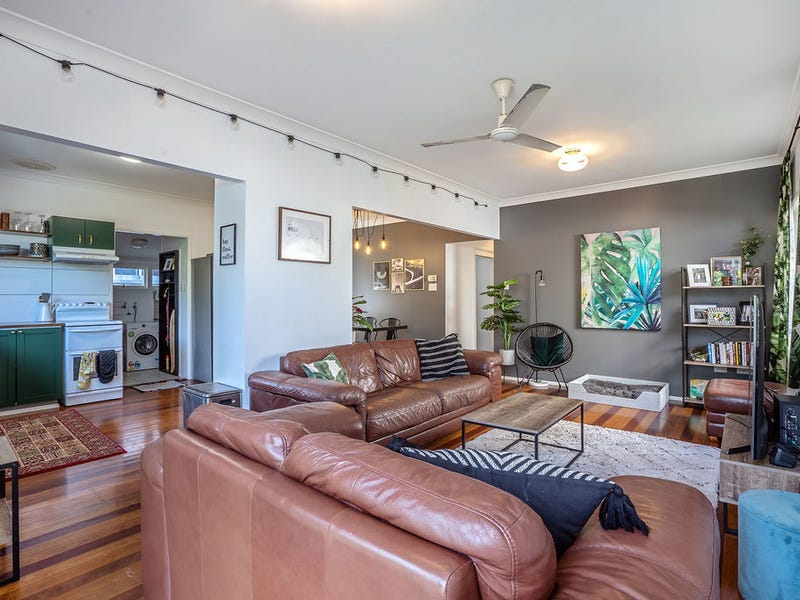 15 Nevenia Street, Labrador, QLD 4215 - realestate.com.au