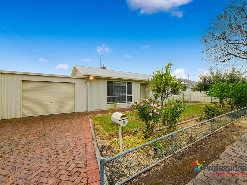 2 Macquarie Avenue, Hillcrest, SA 5086 - Property Details