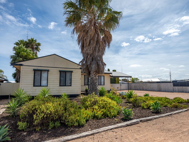 7 Thompson Street, Wallaroo, SA 5556 - Property Details