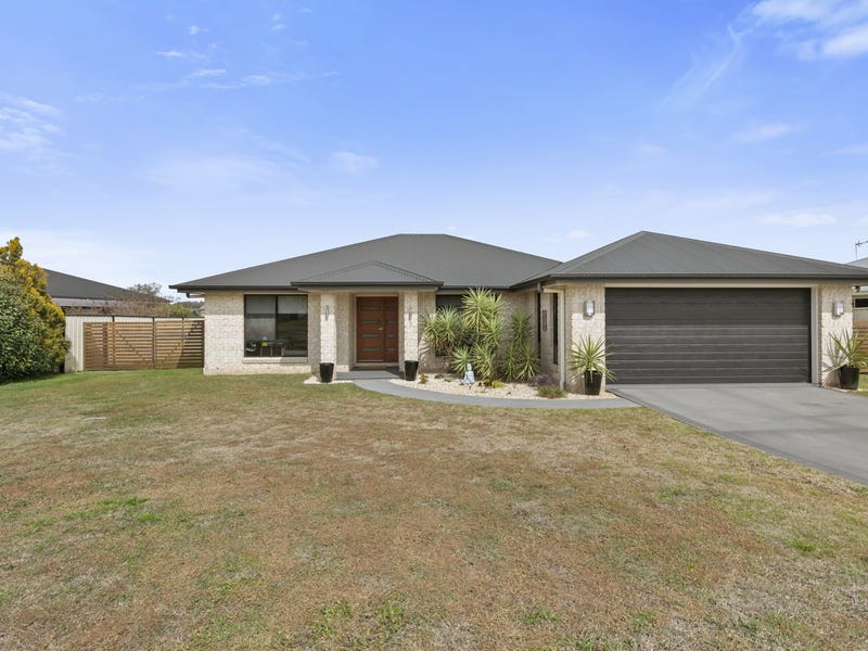 Sold Property Prices & Auction Results in 4 Crawford St, Warwick, QLD ...