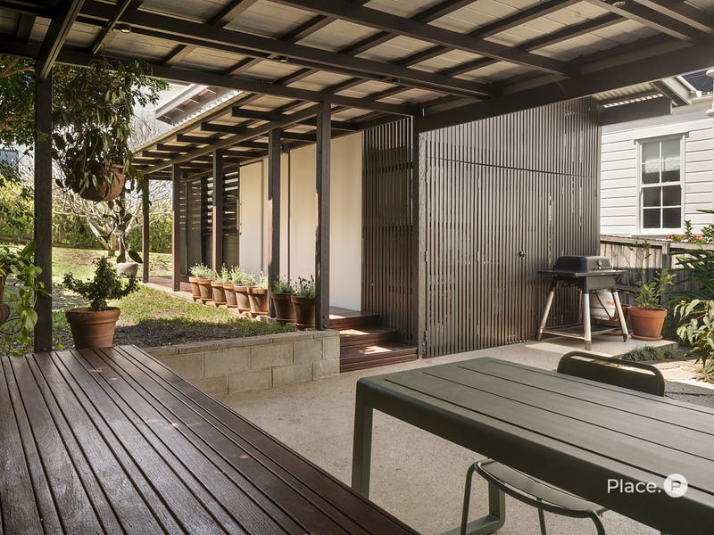 22 Royal Terrace, Hamilton, Qld 4007 - Property Details