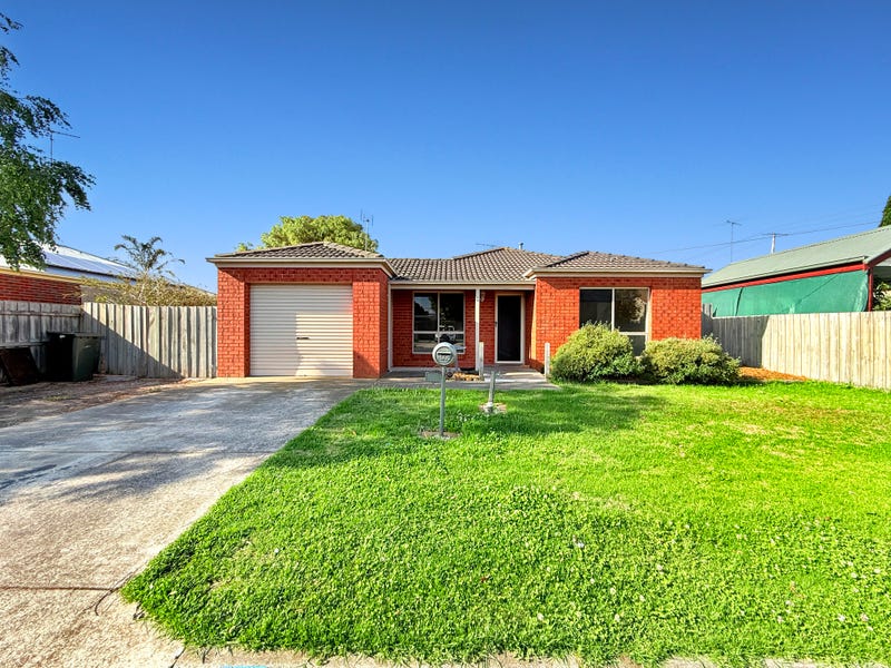 4 Chandos Court, St Albans Park, VIC 3219 - realestate.com.au