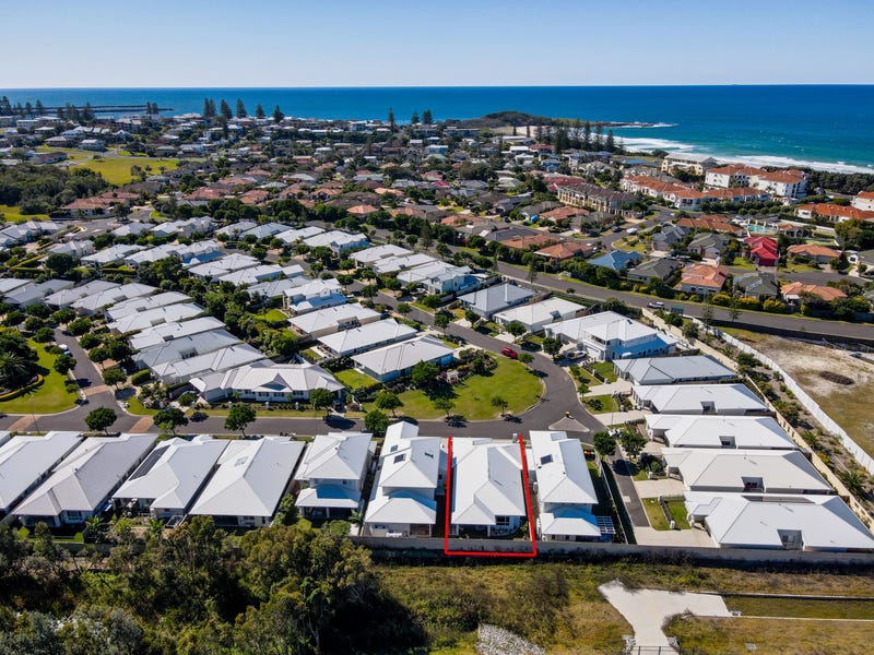 46 The Drive, Yamba, NSW 2464 - Property Details