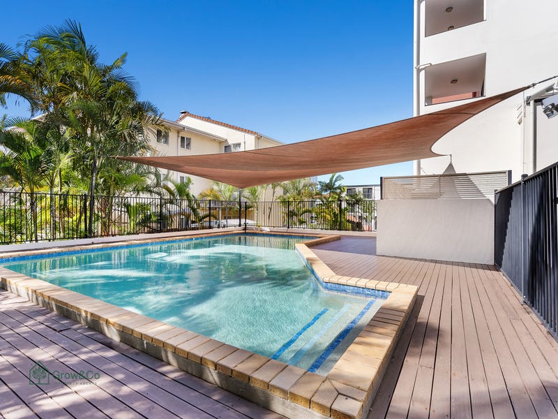 Sold Property Prices & Auction Results in Scarborough St, Southport ...